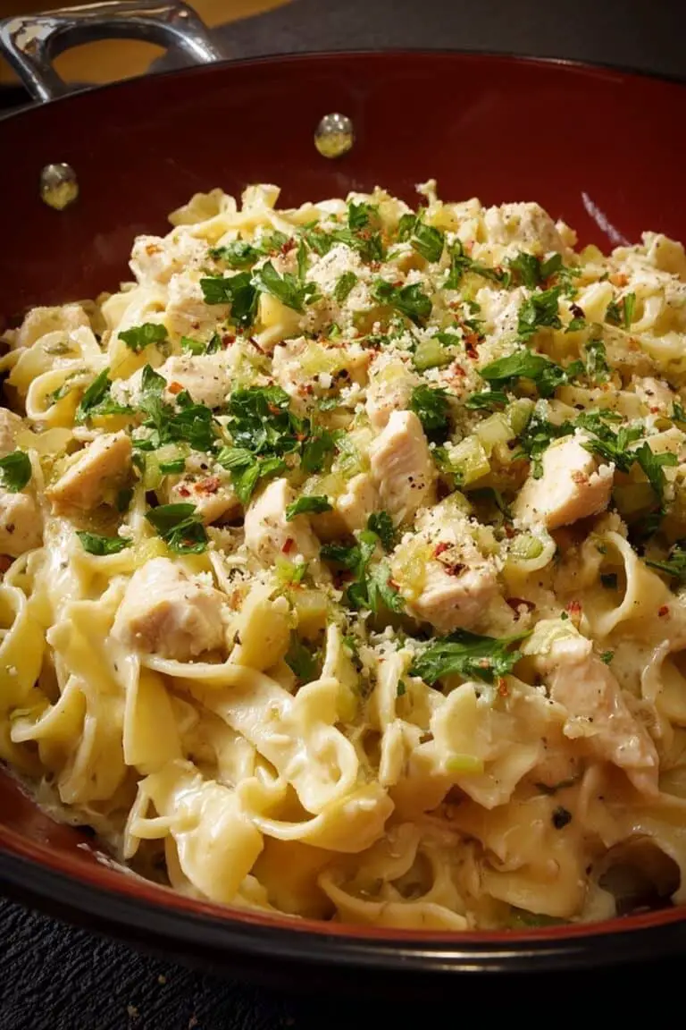 Egg Noodles With Alfredo Sauce