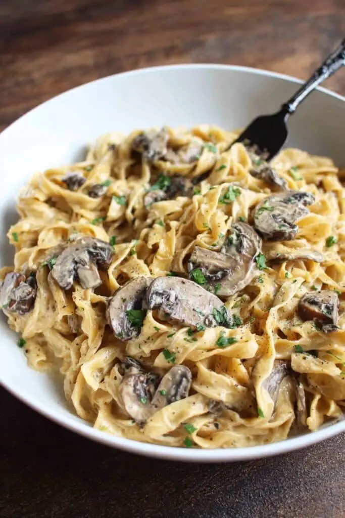 15 Egg Noodles Recipes for Easy, Delicious Meals - FoodieVista