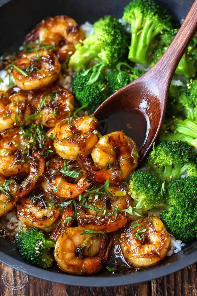10 Easy Shrimp & Broccoli Recipes - FoodieVista